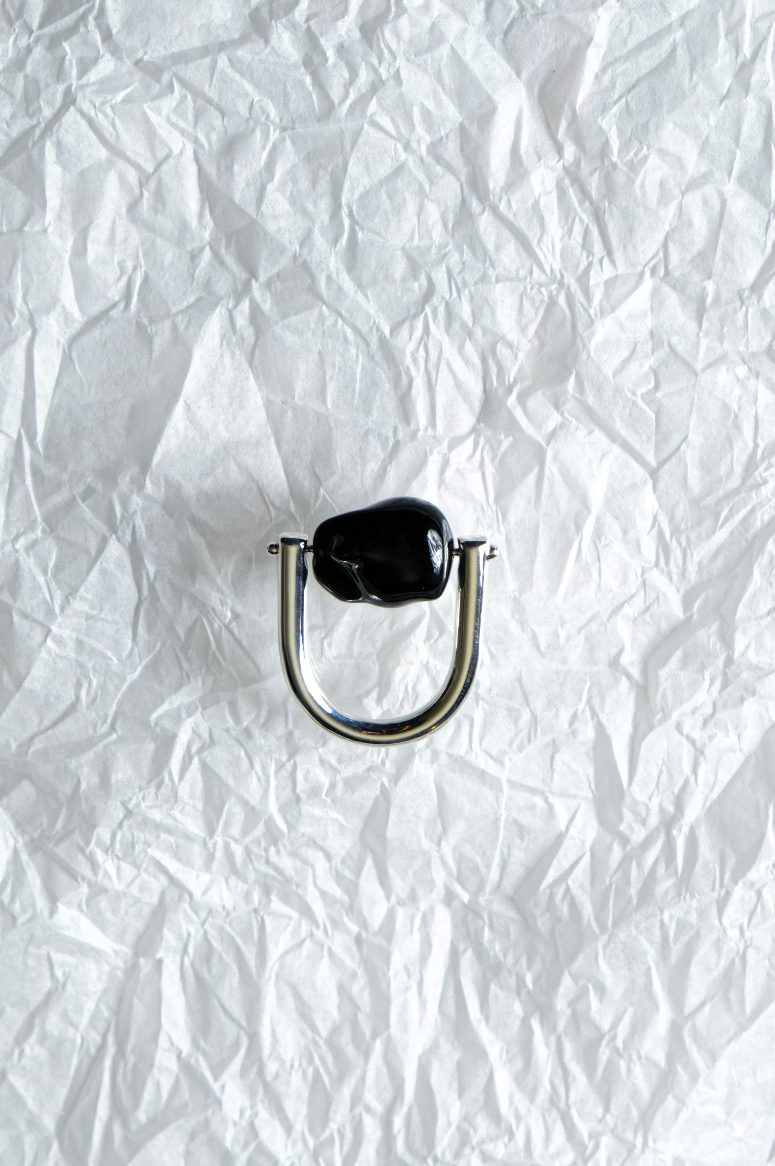 R.ALAGAN "DISTORTED STONE RING / OBSIDIAN" – LOCALERS